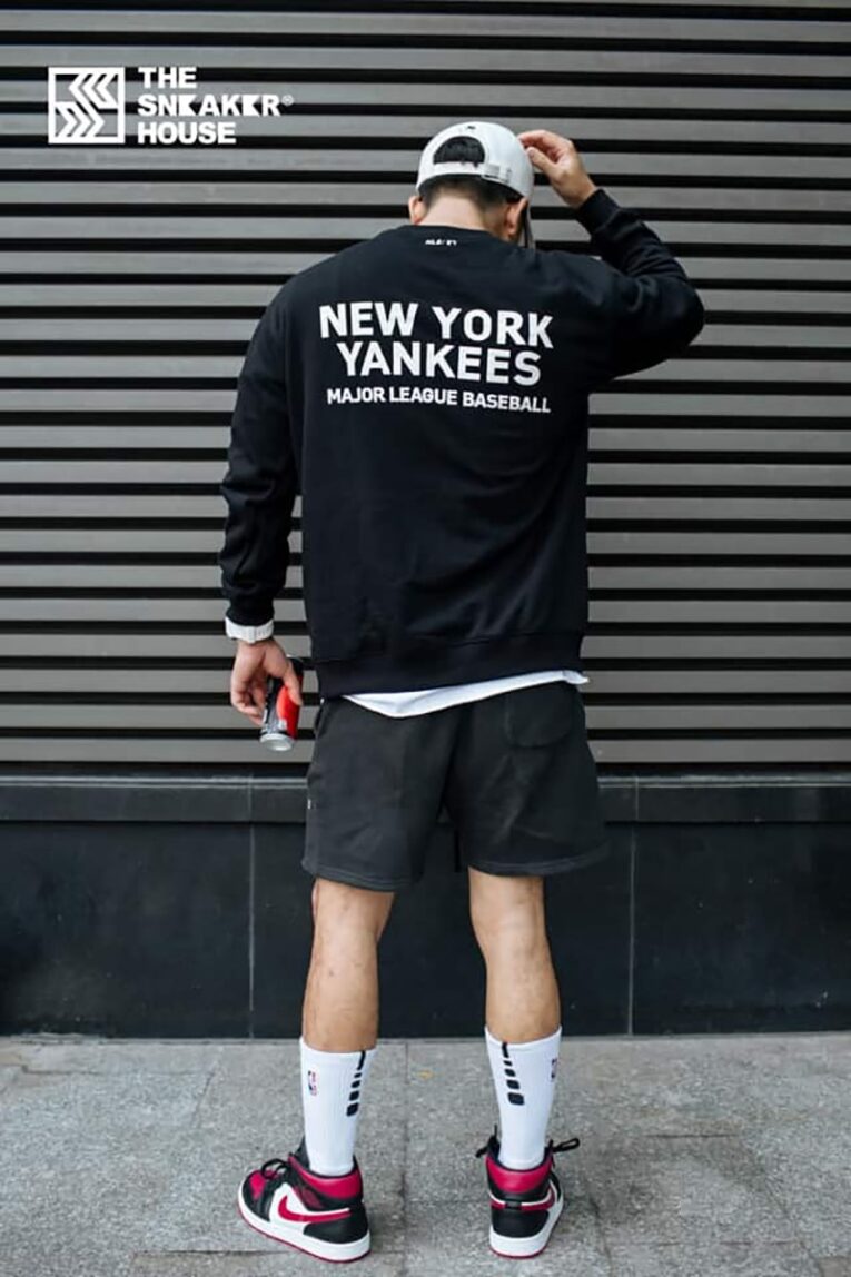 Áo sweater là gì? 14+ Cách Phối Đồ Với Áo Sweater Nam Nữ Đẹp